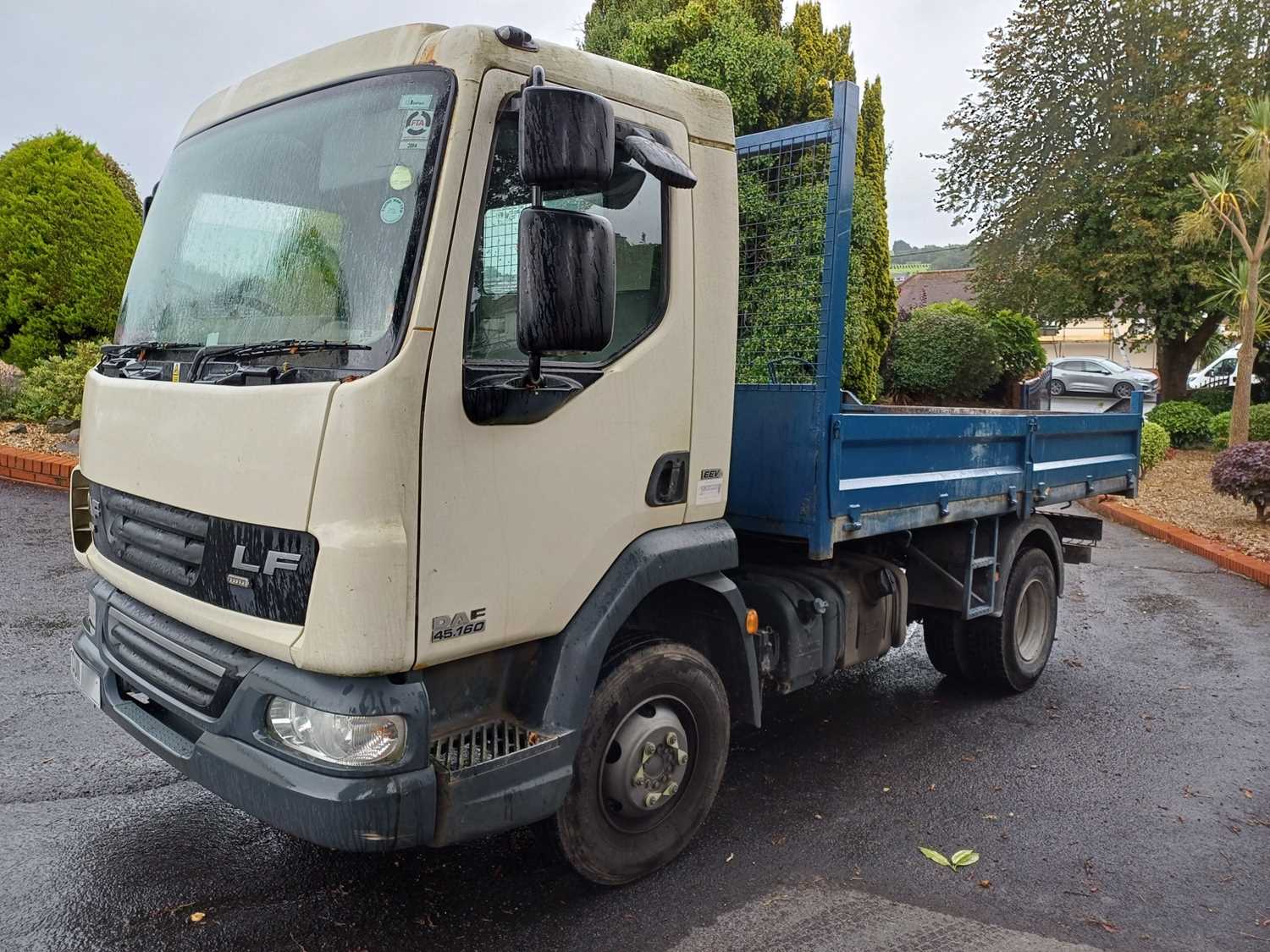Lot 49 - 2011 Leyland DAF FA LF 45.160 4x2 Tipper Euro