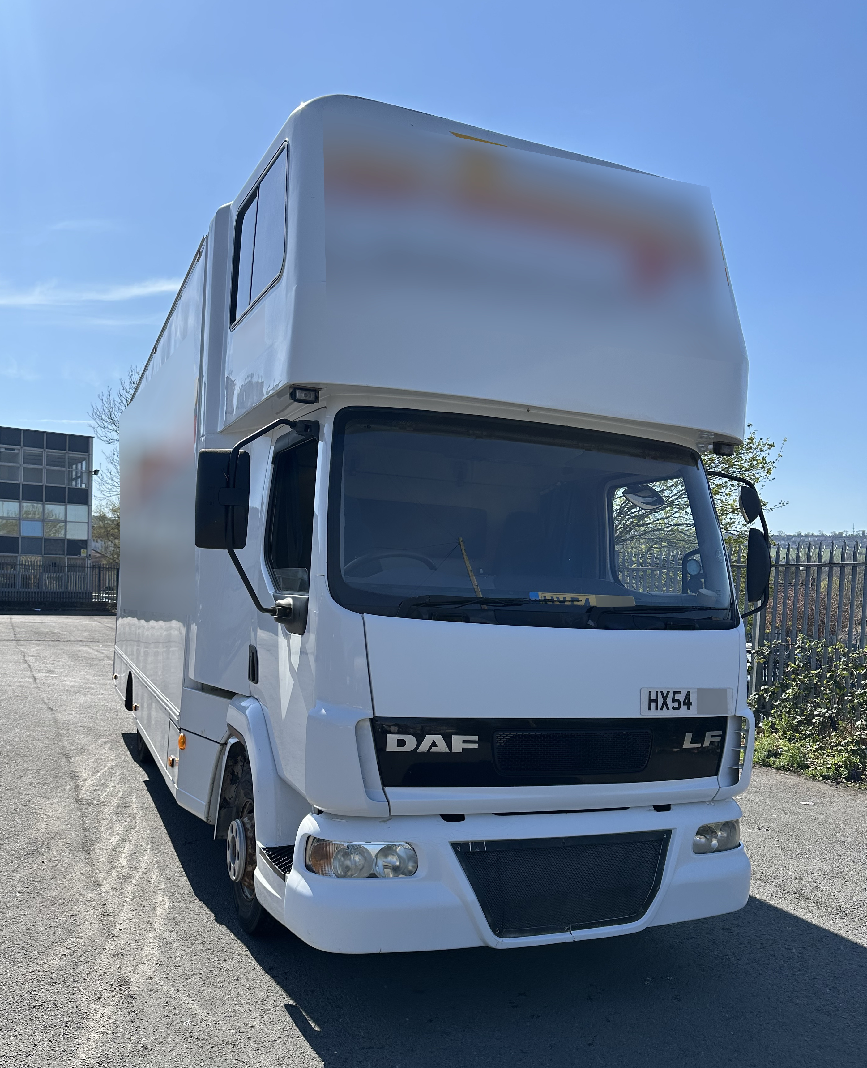 Lot 61 - 2004 (54 Plate) DAF FA LF 45.170 Rigid Box