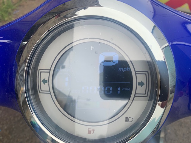 Lot 94 - 2023 Sakura JS2A Electric Scooter