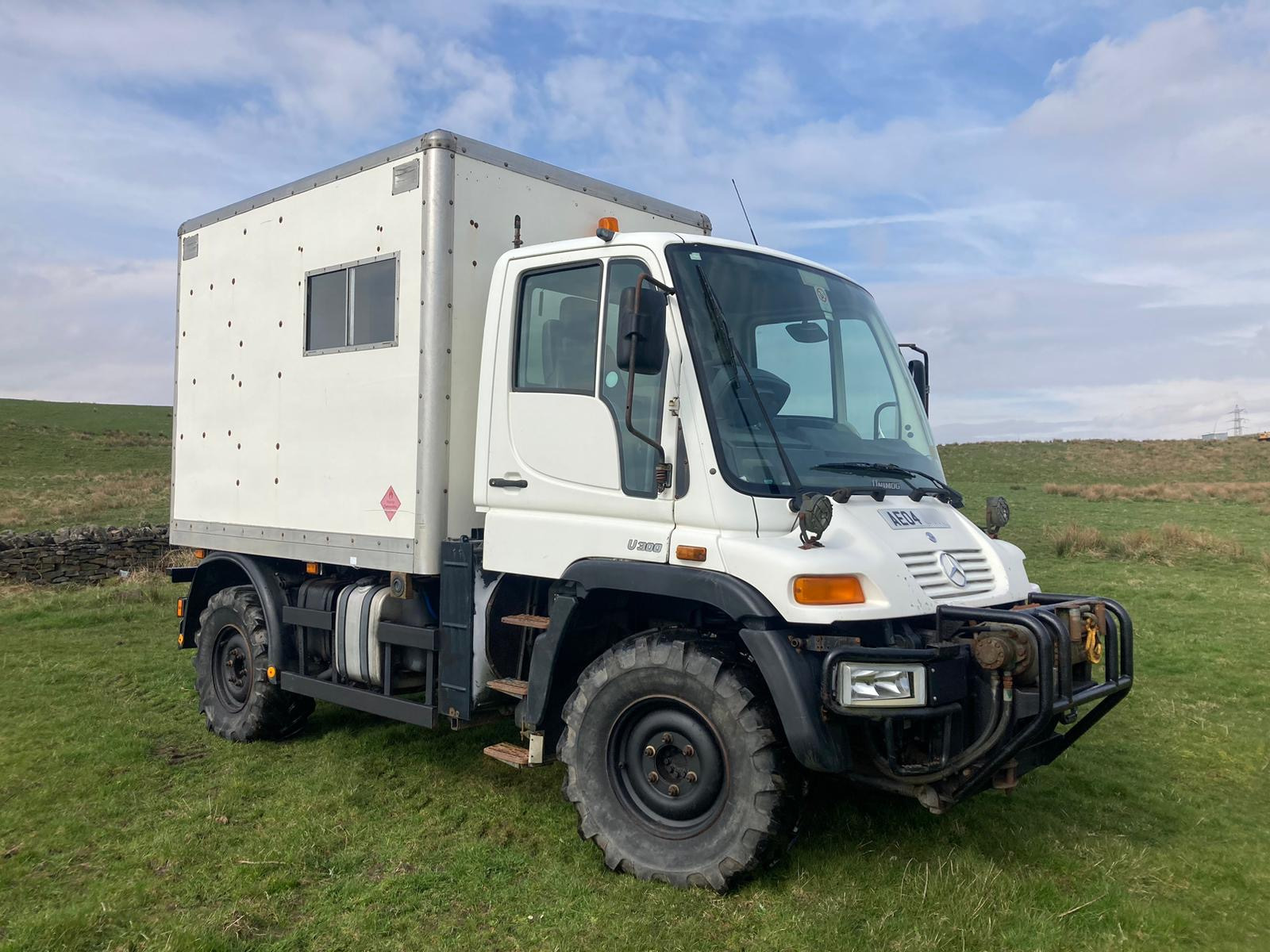 Lot 80 - 2004 Mercedes-Benz Unimog U300 Euro 3